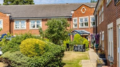 Water Royd House Care Home | Barnsley | Lottie